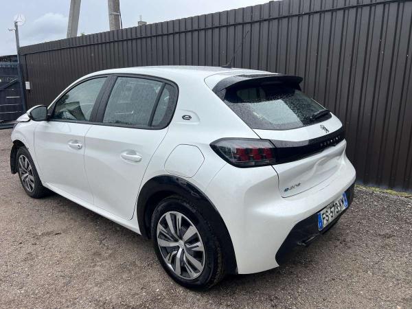 Balts Peugeot 208 2021 Kauņa, ar dzinēja tilpumu 0.00 L un nobraukumu 47 tūkst. km par 6700 €, foto 7 vietnē AUTOMOTO.COM.LV