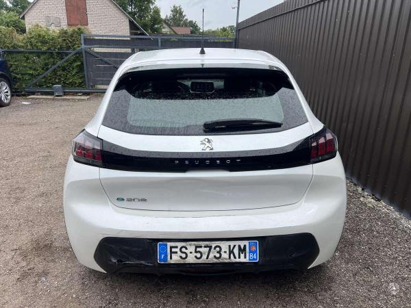 Balts Peugeot 208 2021 Kauņa, ar dzinēja tilpumu 0.00 L un nobraukumu 47 tūkst. km par 6200 €, foto 8 vietnē AUTOMOTO.COM.LV