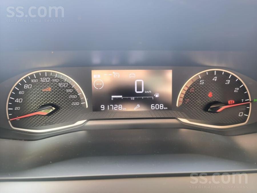 Белый Пежо 208 2021 в Елгава, объемом двигателя 1.20 л и пробегом 91 тыс. км за 9190 €, фото 8 на AUTOMOTO.COM.LV