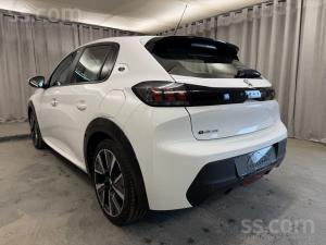 Balts Peugeot 208 2021 Rīga, ar dzinēja tilpumu 1.20 L un nobraukumu 39 tūkst. km par 13490 €, foto 6 vietnē AUTOMOTO.COM.LV