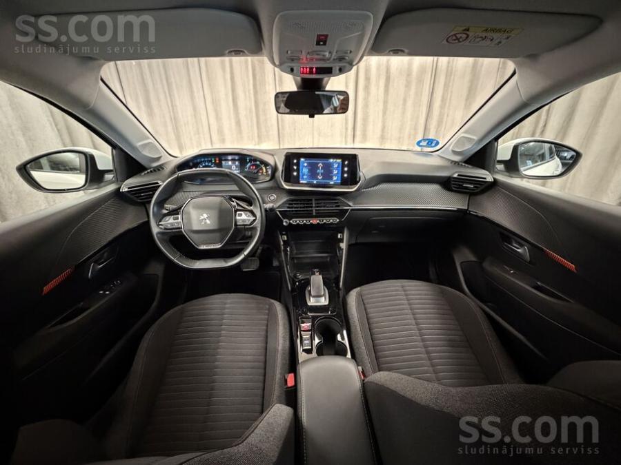 Balts Peugeot 208 2021 Rīga, ar dzinēja tilpumu 1.20 L un nobraukumu 39 tūkst. km par 13490 €, foto 9 vietnē AUTOMOTO.COM.LV