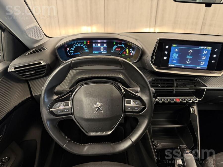 Balts Peugeot 208 2021 Rīga, ar dzinēja tilpumu 1.20 L un nobraukumu 39 tūkst. km par 13490 €, foto 10 vietnē AUTOMOTO.COM.LV