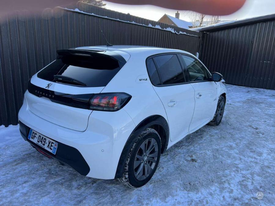 Balts Peugeot 208 2022 Kauņa, ar dzinēja tilpumu 0.00 L un nobraukumu 24 tūkst. km par 8500 €, foto 6 vietnē AUTOMOTO.COM.LV