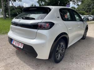 Balts Peugeot 208 2022 Rīga, ar dzinēja tilpumu 0.00 L un nobraukumu 66 tūkst. km par 17990 €, foto 6 vietnē AUTOMOTO.COM.LV