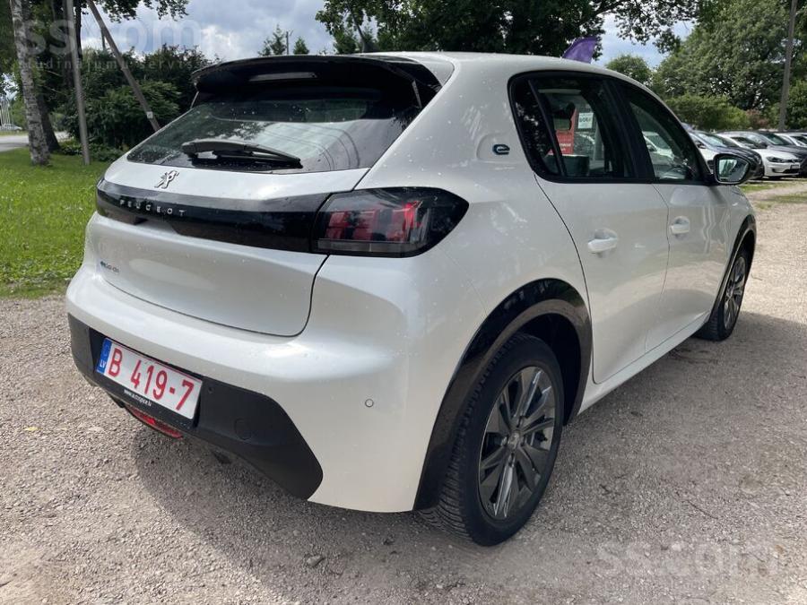 Balts Peugeot 208 2022 Rīga, ar dzinēja tilpumu 0.00 L un nobraukumu 66 tūkst. km par 17990 €, foto 6 vietnē AUTOMOTO.COM.LV