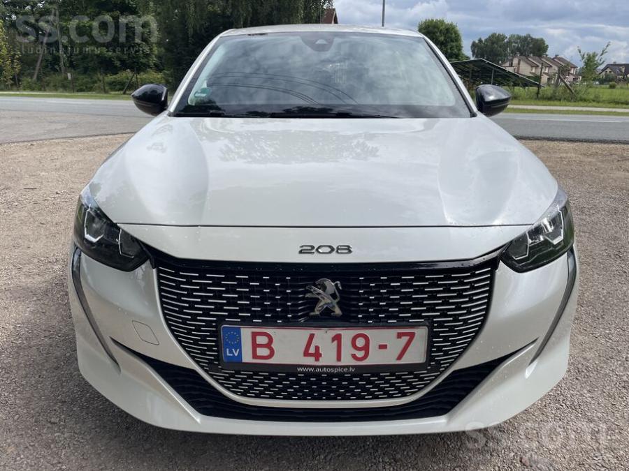 Balts Peugeot 208 2022 Rīga, ar dzinēja tilpumu 0.00 L un nobraukumu 66 tūkst. km par 17990 €, foto 9 vietnē AUTOMOTO.COM.LV