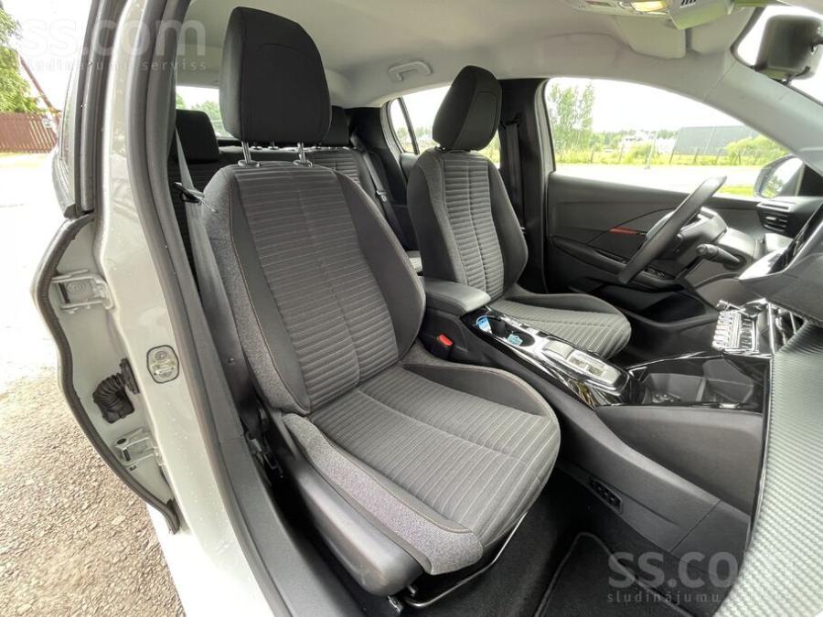 Balts Peugeot 208 2022 Rīga, ar dzinēja tilpumu 0.00 L un nobraukumu 66 tūkst. km par 17990 €, foto 20 vietnē AUTOMOTO.COM.LV