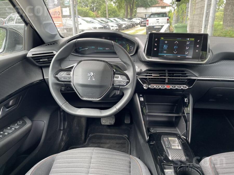 Balts Peugeot 208 2022 Rīga, ar dzinēja tilpumu 0.00 L un nobraukumu 66 tūkst. km par 17990 €, foto 23 vietnē AUTOMOTO.COM.LV