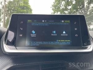 Balts Peugeot 208 2022 Rīga, ar dzinēja tilpumu 0.00 L un nobraukumu 66 tūkst. km par 17990 €, foto 27 vietnē AUTOMOTO.COM.LV