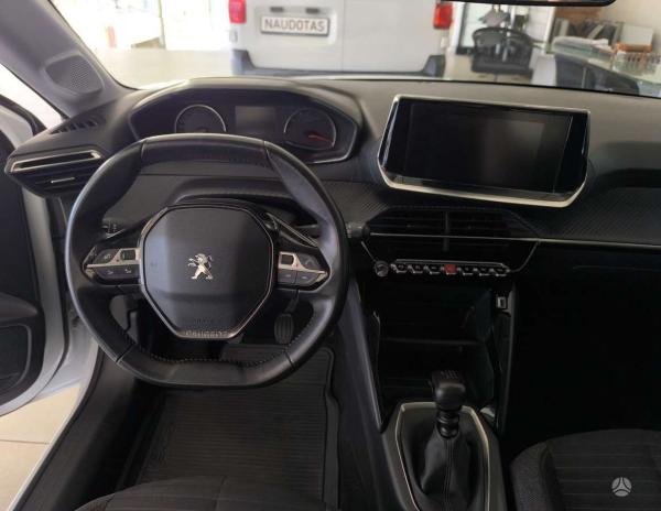 White Peugeot 208 2022 in Panevezys, with an engine capacity of 1.50 L and mileage of 76 thousand km for 9900 €, photo 9 on AUTOMOTO.COM.LV