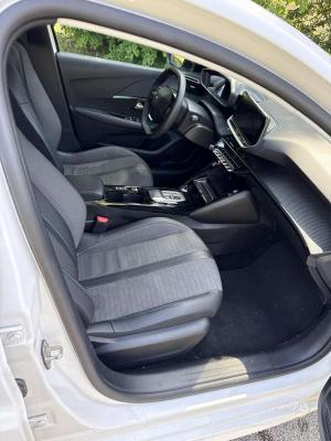 Balts Peugeot 208 2023 Kauņa, ar dzinēja tilpumu 0.00 L un nobraukumu 21 tūkst. km par 8800 €, foto 17 vietnē AUTOMOTO.COM.LV