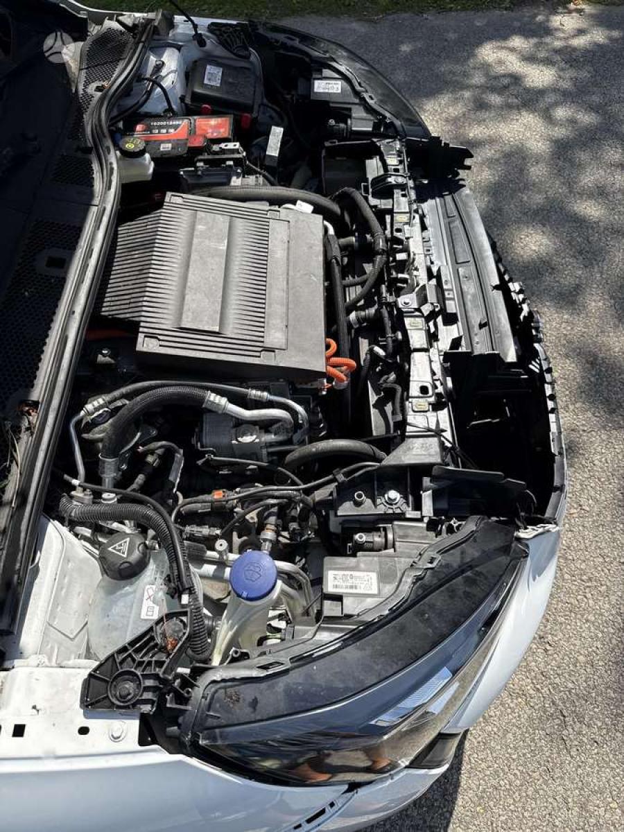 Balts Peugeot 208 2023 Kauņa, ar dzinēja tilpumu 0.00 L un nobraukumu 21 tūkst. km par 8800 €, foto 22 vietnē AUTOMOTO.COM.LV