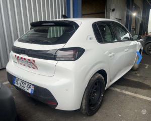White Peugeot 208 2025 in Vilnius, with an engine capacity of 0.00 L and mileage of 6 thousand km for 7200 €, photo 3 on AUTOMOTO.COM.LV