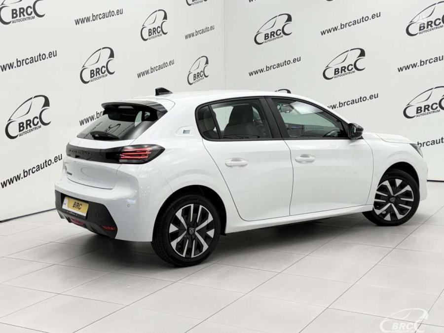 White Peugeot 208 2025 in Vilnius, with an engine capacity of 0.00 L and mileage of 8 thousand km for 18900 €, photo 4 on AUTOMOTO.COM.LV