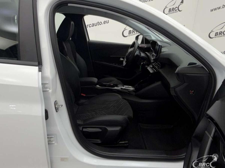 White Peugeot 208 2025 in Vilnius, with an engine capacity of 0.00 L and mileage of 8 thousand km for 18900 €, photo 6 on AUTOMOTO.COM.LV