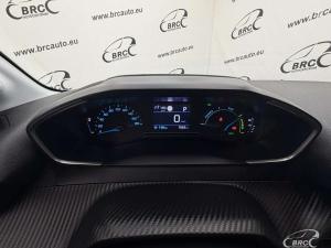 White Peugeot 208 2025 in Vilnius, with an engine capacity of 0.00 L and mileage of 8 thousand km for 18900 €, photo 31 on AUTOMOTO.COM.LV