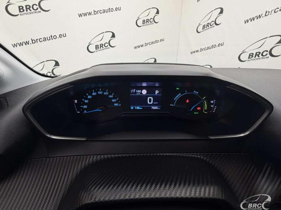 White Peugeot 208 2025 in Vilnius, with an engine capacity of 0.00 L and mileage of 8 thousand km for 18900 €, photo 31 on AUTOMOTO.COM.LV