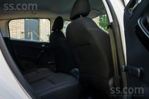 White Peugeot 208 2018 in Riga, with an engine capacity of 1.20 L and mileage of 160 thousand km for 6200 €, photo 11 on AUTOMOTO.COM.LV