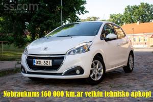 White Peugeot 208 2018 in Riga, with an engine capacity of 1.20 L and mileage of 160 thousand km for 6200 €, photo 4 on AUTOMOTO.COM.LV