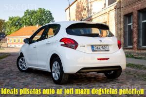White Peugeot 208 2018 in Riga, with an engine capacity of 1.20 L and mileage of 160 thousand km for 6200 €, photo 6 on AUTOMOTO.COM.LV