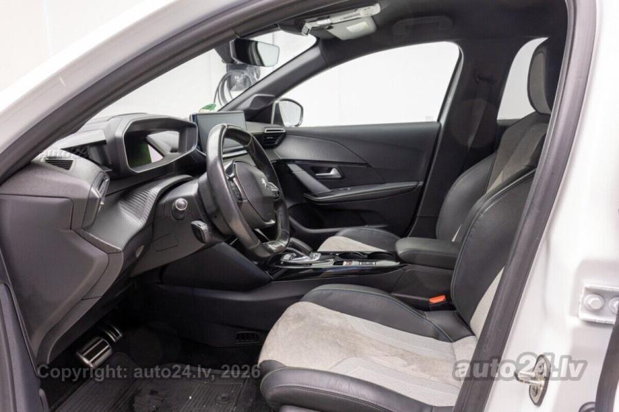 Balts Peugeot 208 2021 Jehvi, ar dzinēja tilpumu 1.00 L un nobraukumu 107 tūkst. km par 13000 €, foto 10 vietnē AUTOMOTO.COM.LV
