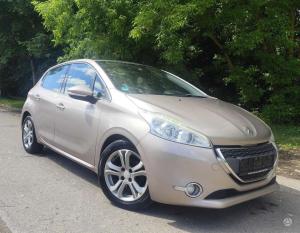 Yellow Peugeot 208 2012 in Siauliai, with an engine capacity of 1.60 L and mileage of 216 thousand km for 3850 €, photo  on AUTOMOTO.COM.LV
