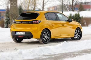 Dzeltens Peugeot 208 2020 Jelgava, ar dzinēja tilpumu 1.20 L un nobraukumu 0 tūkst. km par 8350 €, foto 3 vietnē AUTOMOTO.COM.LV