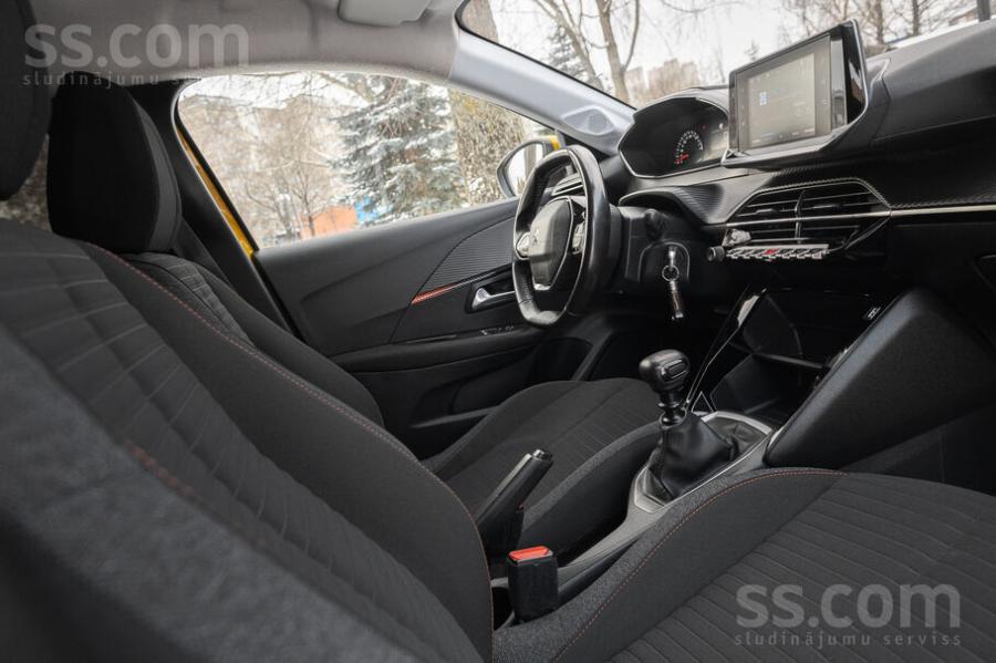 Dzeltens Peugeot 208 2020 Jelgava, ar dzinēja tilpumu 1.20 L un nobraukumu 0 tūkst. km par 8350 €, foto 20 vietnē AUTOMOTO.COM.LV