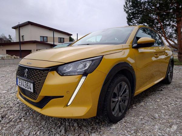 Yellow Peugeot 208 2020 in Vilnius, with an engine capacity of 0.00 L and mileage of 85 thousand km for 13915 €, photo 1 on AUTOMOTO.COM.LV