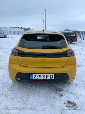Yellow Peugeot 208 2020 in Tallinn, with an engine capacity of 0.00 L and mileage of 86 thousand km for 13990 €, photo 2 on AUTOMOTO.COM.LV