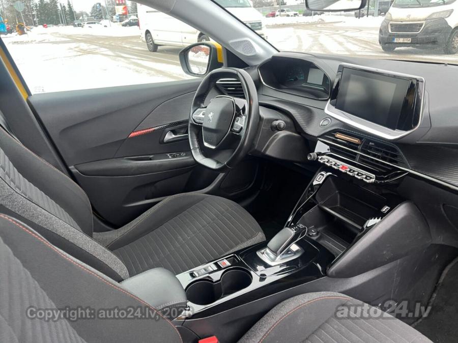 Yellow Peugeot 208 2020 in Tallinn, with an engine capacity of 0.00 L and mileage of 86 thousand km for 13990 €, photo 11 on AUTOMOTO.COM.LV