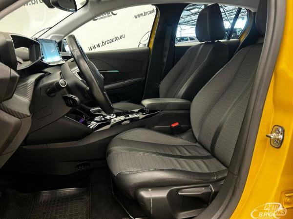 Yellow Peugeot 208 2020 in Avizieniai, with an engine capacity of 0.00 L and mileage of 88 thousand km for 11200 €, photo 4 on AUTOMOTO.COM.LV