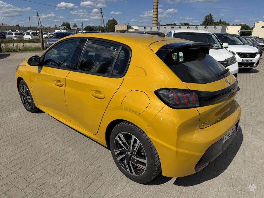 Dzeltens Peugeot 208 2020 Tauragė, ar dzinēja tilpumu 1.20 L un nobraukumu 107 tūkst. km par 9900 €, foto 8 vietnē AUTOMOTO.COM.LV