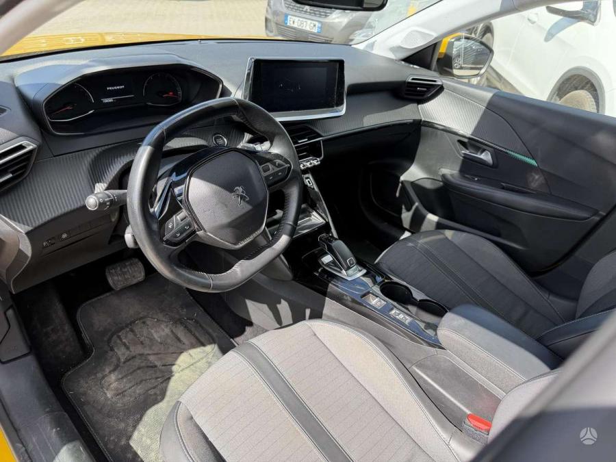 Dzeltens Peugeot 208 2020 Tauragė, ar dzinēja tilpumu 1.20 L un nobraukumu 107 tūkst. km par 9900 €, foto 16 vietnē AUTOMOTO.COM.LV