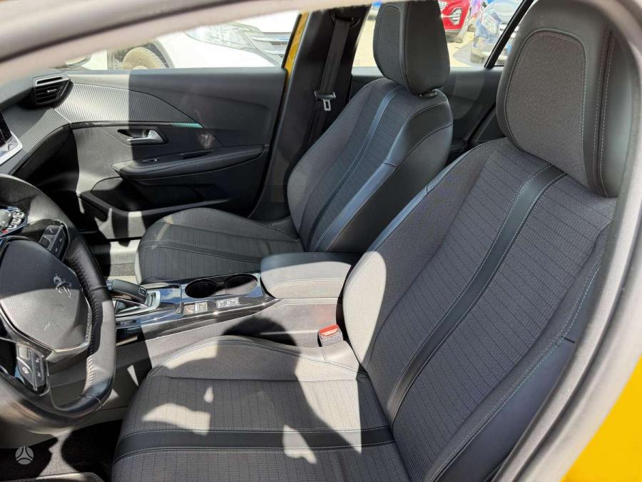 Dzeltens Peugeot 208 2020 Tauragė, ar dzinēja tilpumu 1.20 L un nobraukumu 107 tūkst. km par 9900 €, foto 17 vietnē AUTOMOTO.COM.LV