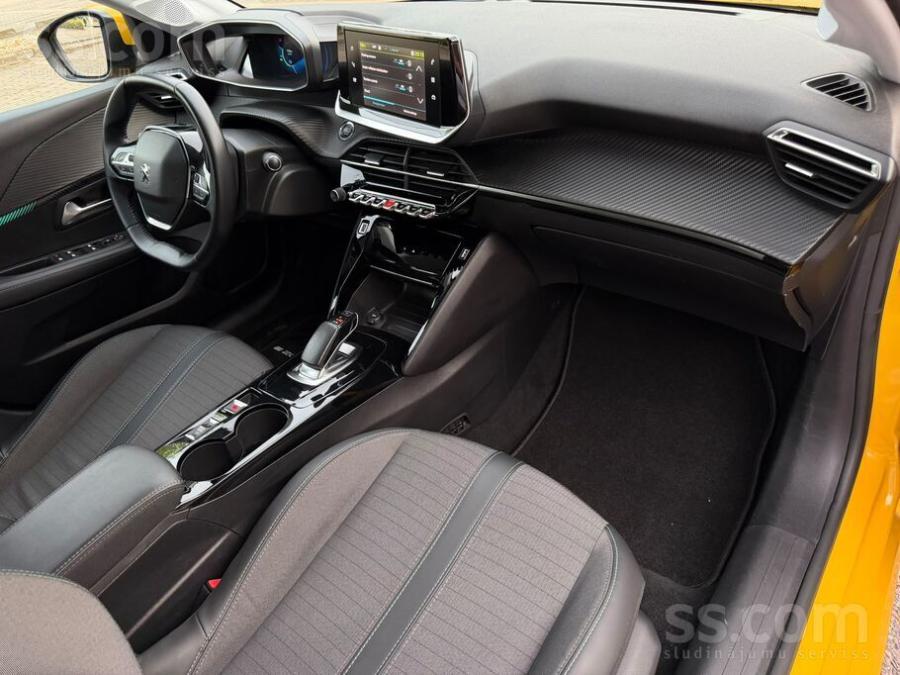Dzeltens Peugeot 208 2020 Rīga, ar dzinēja tilpumu 1.20 L un nobraukumu 88 tūkst. km par 14900 €, foto 16 vietnē AUTOMOTO.COM.LV