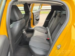 Dzeltens Peugeot 208 2020 Rīga, ar dzinēja tilpumu 1.20 L un nobraukumu 88 tūkst. km par 14900 €, foto 18 vietnē AUTOMOTO.COM.LV