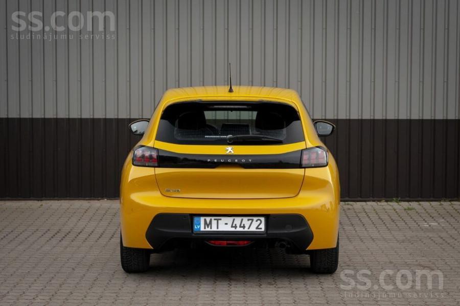 Yellow Peugeot 208 2021 in Tukums, with an engine capacity of 1.20 L and mileage of 56 thousand km for 13250 €, photo 5 on AUTOMOTO.COM.LV