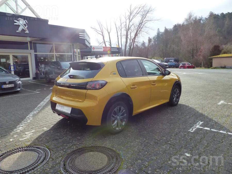 Dzeltens Peugeot 208 2021 Rīga, ar dzinēja tilpumu 1.40 L un nobraukumu 104 tūkst. km par 15250 €, foto 4 vietnē AUTOMOTO.COM.LV