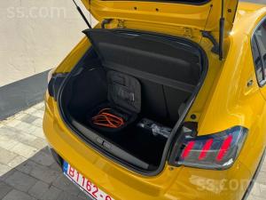 Yellow Peugeot 208 2021 in Riga, with an engine capacity of 1.60 L and mileage of 74 thousand km for 14990 €, photo 20 on AUTOMOTO.COM.LV