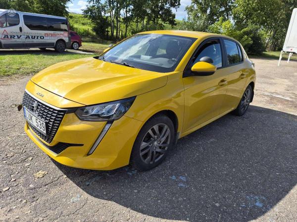 Yellow Peugeot 208 2021 in Kaunas, with an engine capacity of 1.20 L and mileage of 113 thousand km for 4235 €, photo 1 on AUTOMOTO.COM.LV