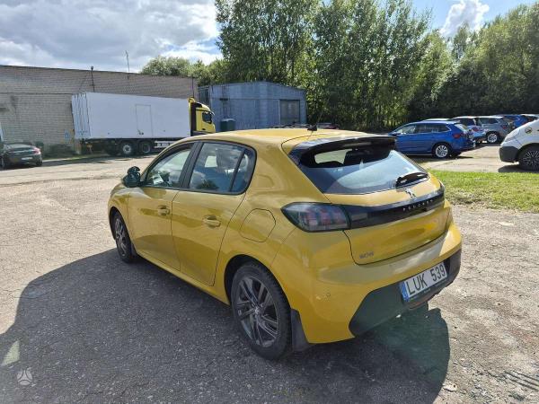 Yellow Peugeot 208 2021 in Kaunas, with an engine capacity of 1.20 L and mileage of 113 thousand km for 4235 €, photo 8 on AUTOMOTO.COM.LV