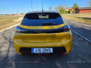 Yellow Peugeot 208 2022 in Tartu, with an engine capacity of 0.00 L and mileage of 46 thousand km for 20900 €, photo 5 on AUTOMOTO.COM.LV