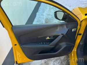 Dzeltens Peugeot 208 2022 Rīga, ar dzinēja tilpumu 1.40 L un nobraukumu 49 tūkst. km par 14850 €, foto 19 vietnē AUTOMOTO.COM.LV