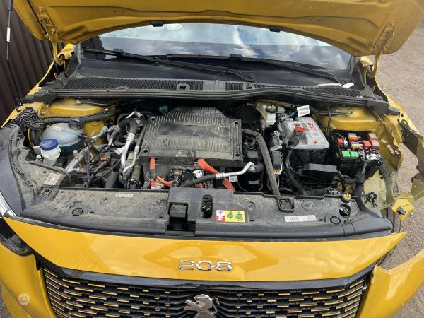 Dzeltens Peugeot 208 2022 Kauņa, ar dzinēja tilpumu 0.00 L un nobraukumu 36 tūkst. km par 6700 €, foto 9 vietnē AUTOMOTO.COM.LV