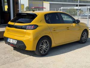 Yellow Peugeot 208 2022 in Riga, with an engine capacity of 1.20 L and mileage of 86 thousand km for 10900 €, photo 24 on AUTOMOTO.COM.LV