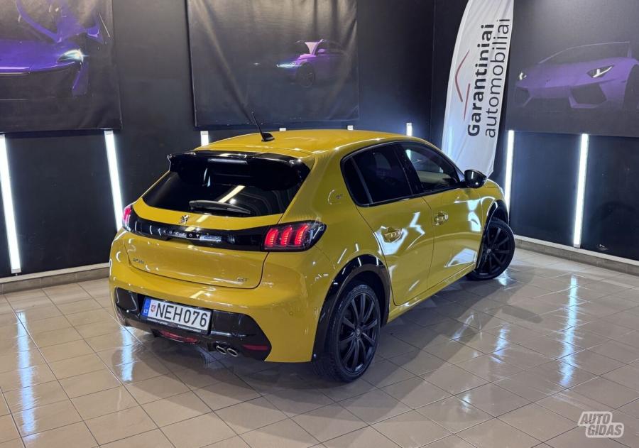 Yellow Peugeot 208 2022 in Avizieniai, with an engine capacity of 1.20 L and mileage of 64 thousand km for 14000 €, photo 3 on AUTOMOTO.COM.LV