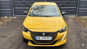 Dzeltens Peugeot 208 2023 Jonava, ar dzinēja tilpumu 0.00 L un nobraukumu 16 tūkst. km par 9550 €, foto 2 vietnē AUTOMOTO.COM.LV