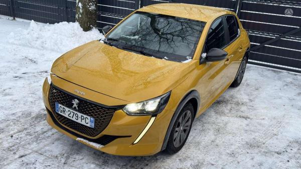 Yellow Peugeot 208 2023 in Jonava, with an engine capacity of 0.00 L and mileage of 16 thousand km for 8700 €, photo 1 on AUTOMOTO.COM.LV