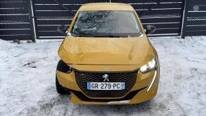 Yellow Peugeot 208 2023 in Jonava, with an engine capacity of 0.00 L and mileage of 16 thousand km for 8700 €, photo 2 on AUTOMOTO.COM.LV